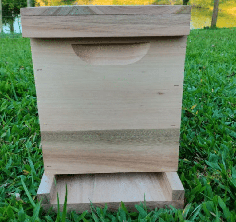 5 Frame Nuc Boxes - Lake Pan Bees